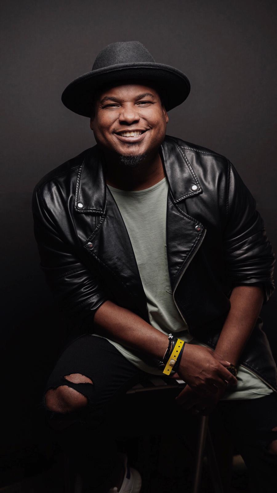 Joivan Jiménez presenta su nuevo sencillo, «Llévame a la Iglesia ...