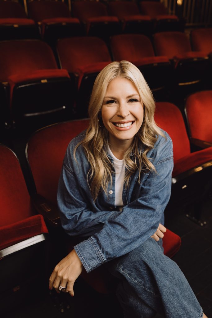 Bethel Music y Jen Johnson presentan «No One Like The Lord (Live ...